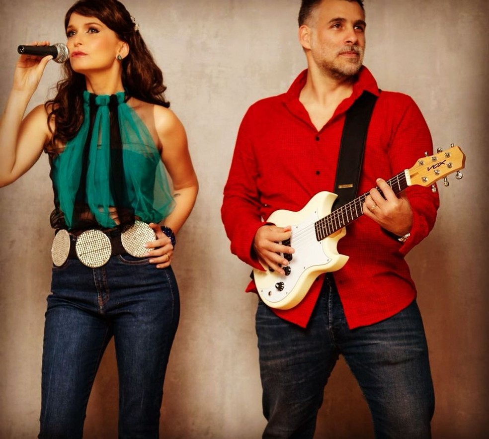 Fernanda Rodrigues se fantasia de Sandy e ganha elogios da amiga que ...