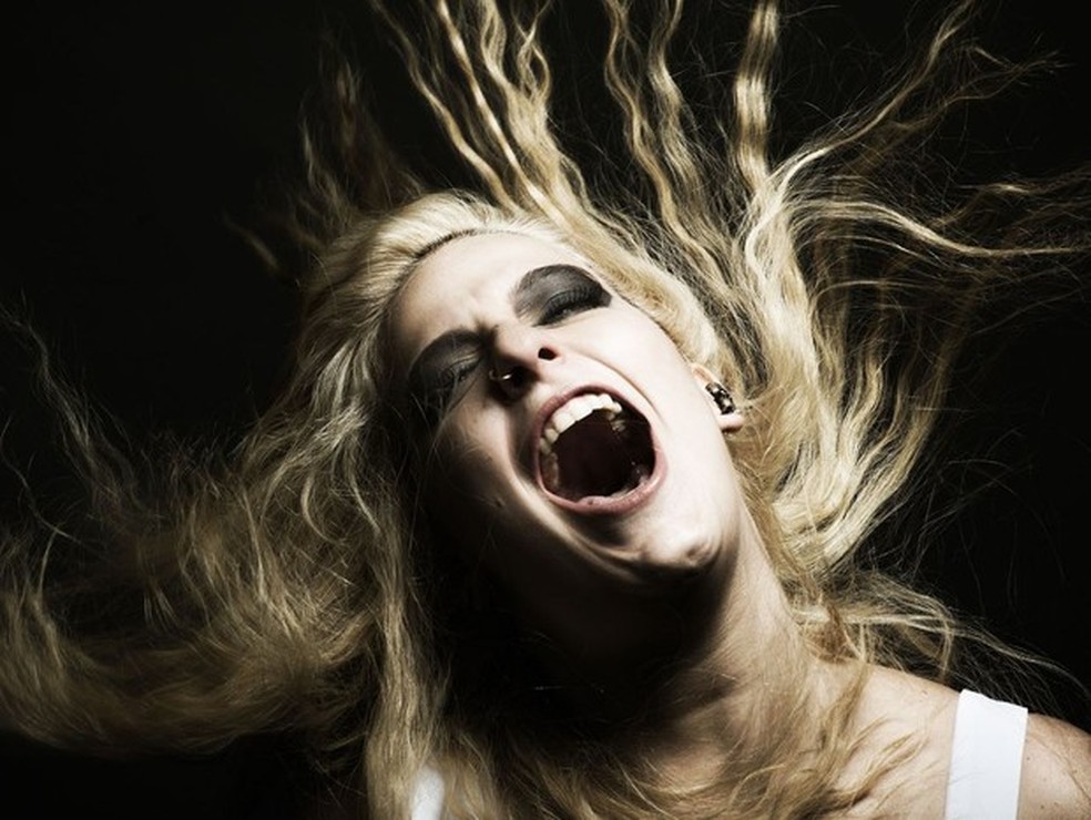 Alice Caymmi debuta nova turnê com direção de Paulo Borges