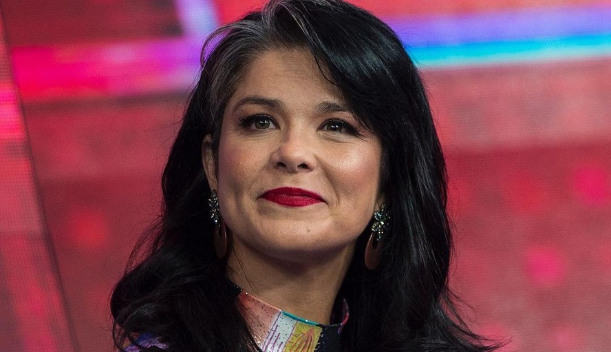 Samara Felippo faz reflexão sobre o corpo: 'Minha barriga é revolucionária'
