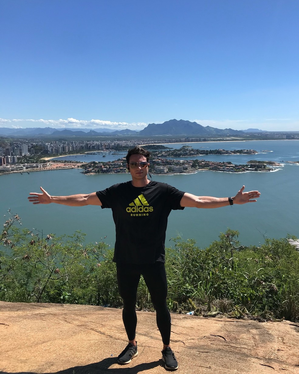 Lucas Bissoli homenageia cidade de Vila Velha em nova publicação nas ...