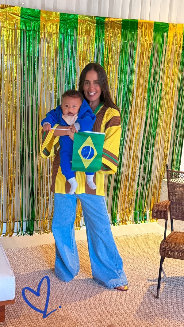 Primeira Copa de Bento! Carol Peixinho celebra estreia do Brasil ao ...