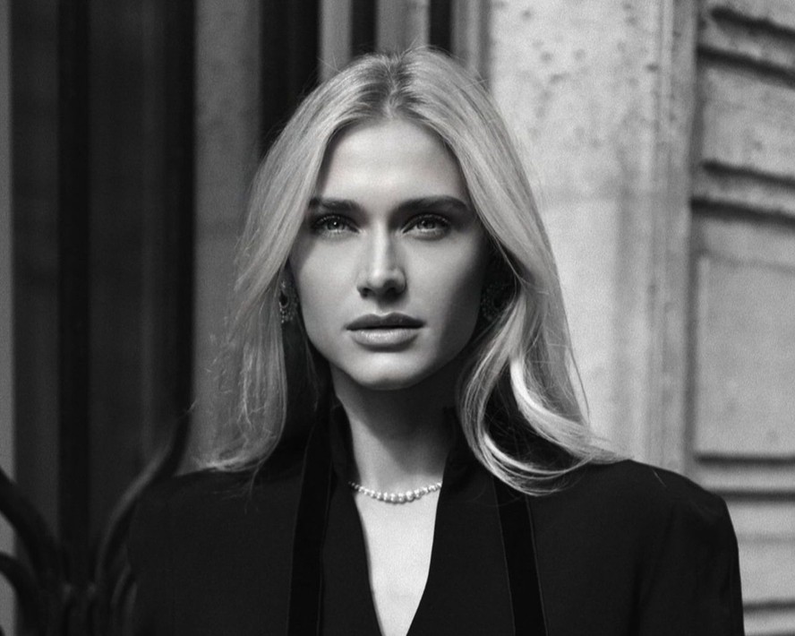 Celina Locks esbanja elegância em Madri