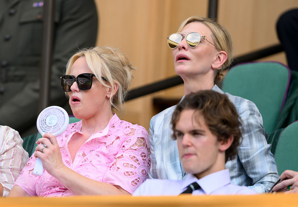 Famosos marcam presença no segundo dia do campeonato de tênis de Wimbledon