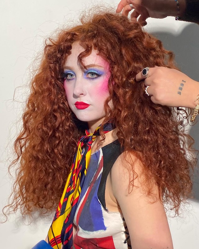 Conheça Chappell Roan, a drag queen que domina a cena com seus looks de ...