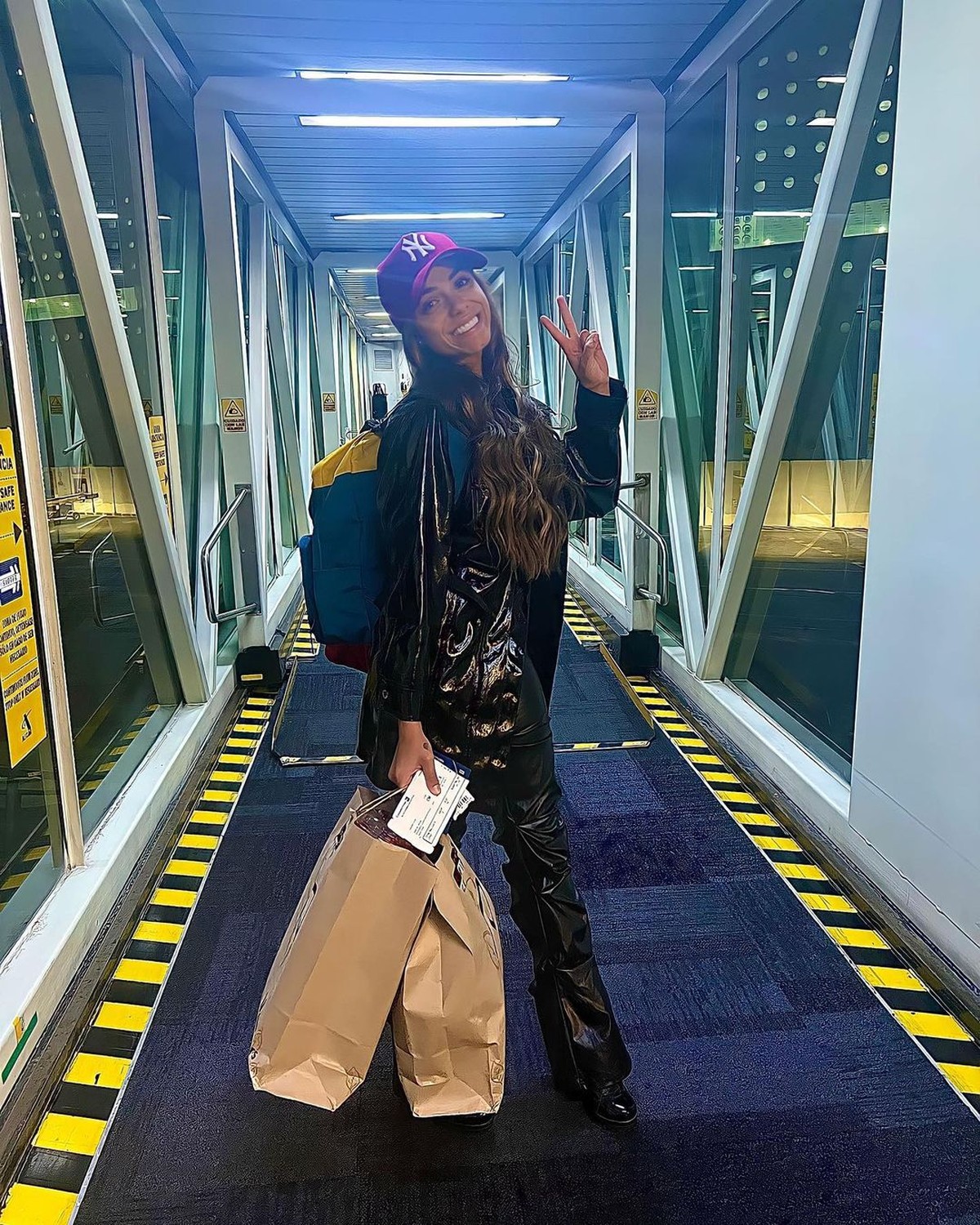 Key Alves volta ao Brasil após participar de reality mexicano