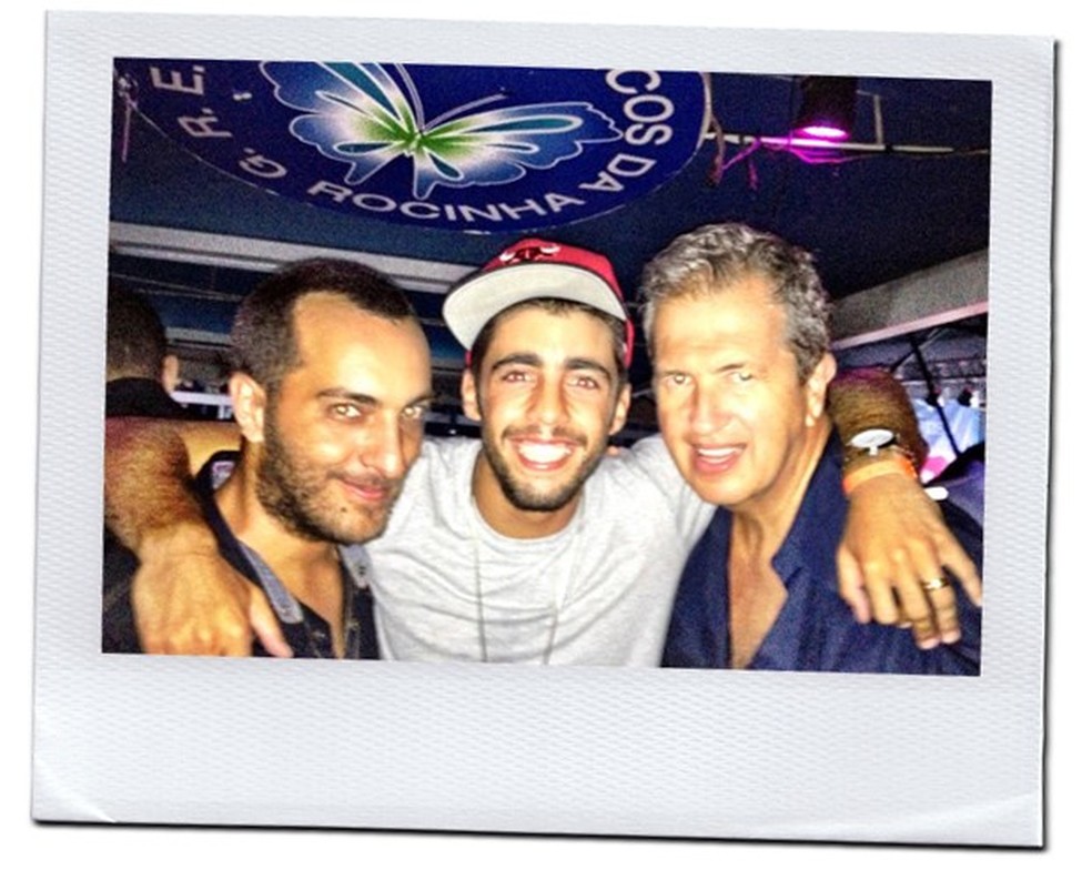 Mario Testino fotografa brasileiros para novo livro no Rio de Janeiro