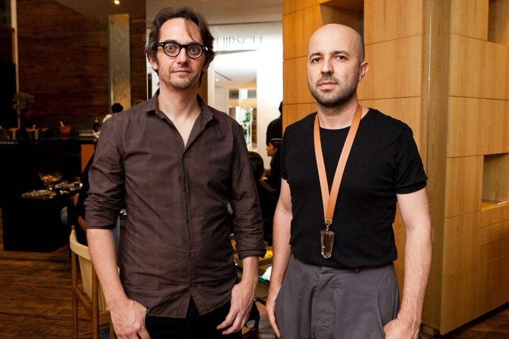 Aron & Hirsch inaugura shop in shop na NK Store, em São Paulo