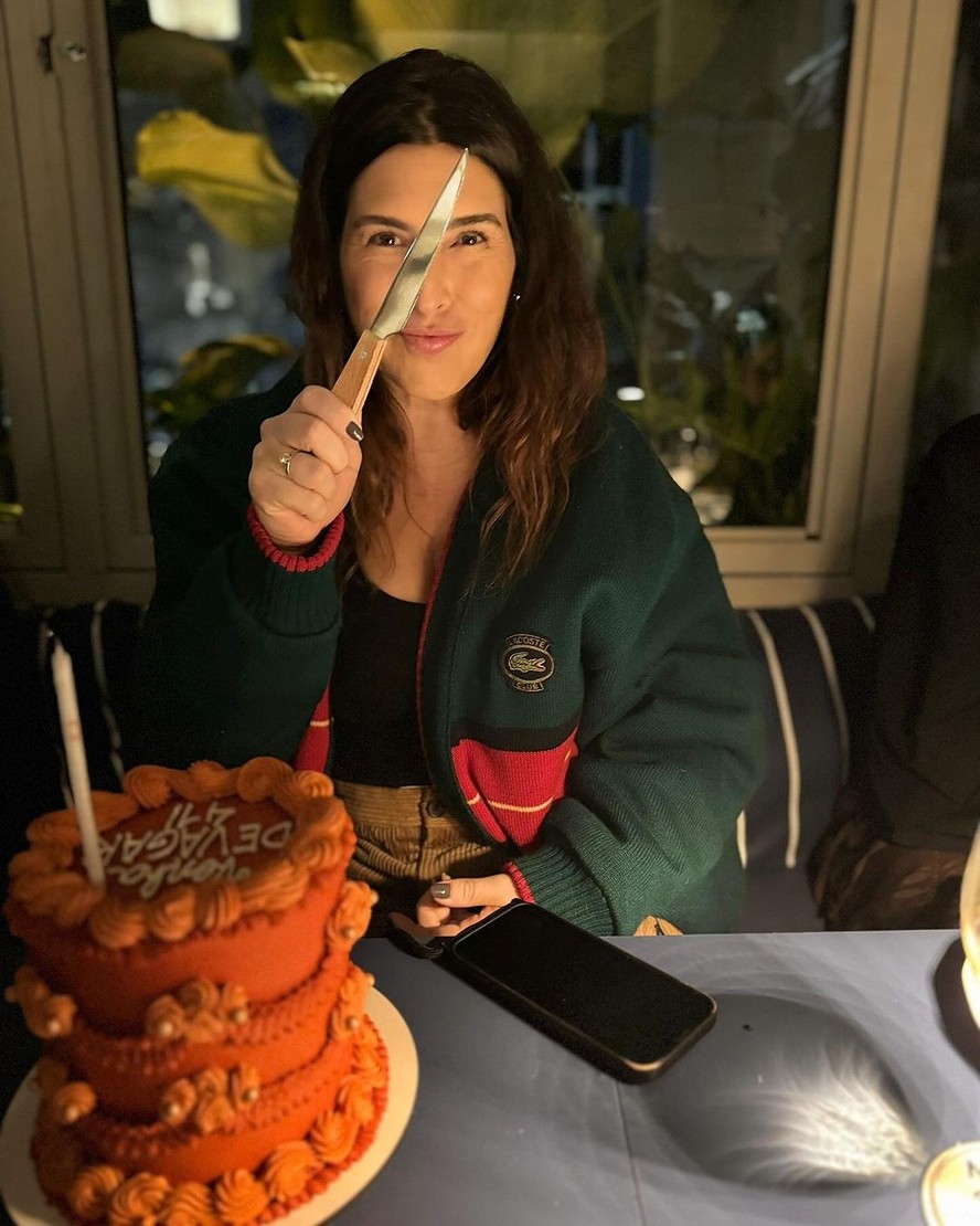 Fernanda Paes Leme abre álbum de fotos de comemoração de aniversário ...