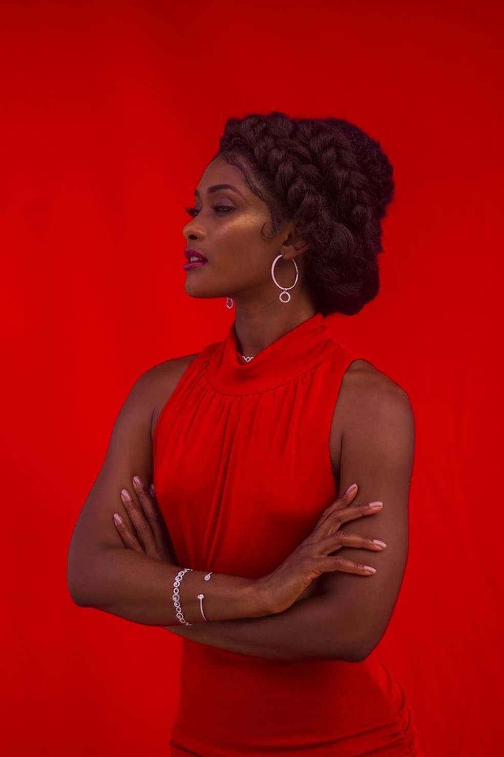 Erika Januza: a atriz que escolheu o empoderamento como papel principal