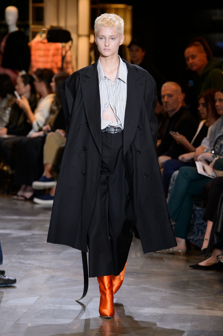 Vetements ocupa Galeries Lafayette com coleção repleta de parcerias