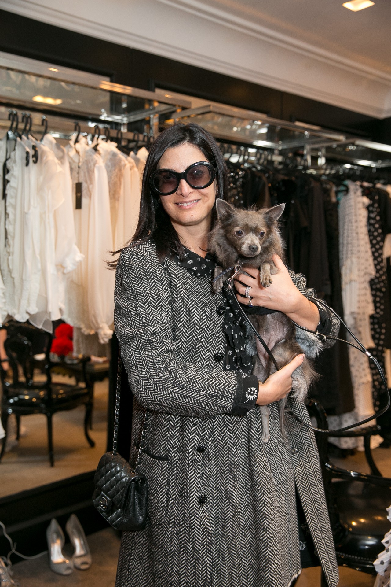 Sandro Barros celebra a chegada da coleção La Séguédille