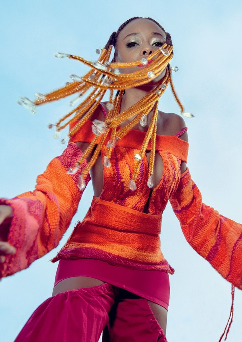 Stella Yeshua: papo reto com a rapper que exibe nas seu visual autoral ...