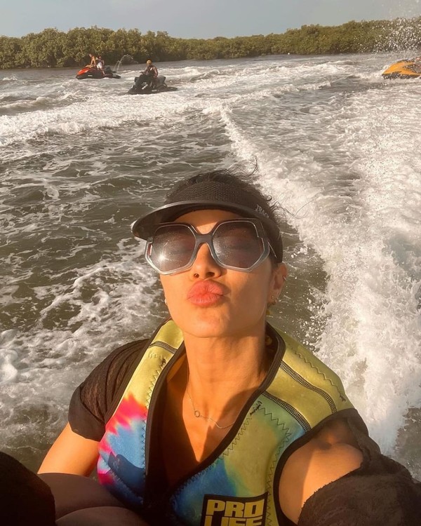 Kelly Key abre álbum de viagem a Angola com a família