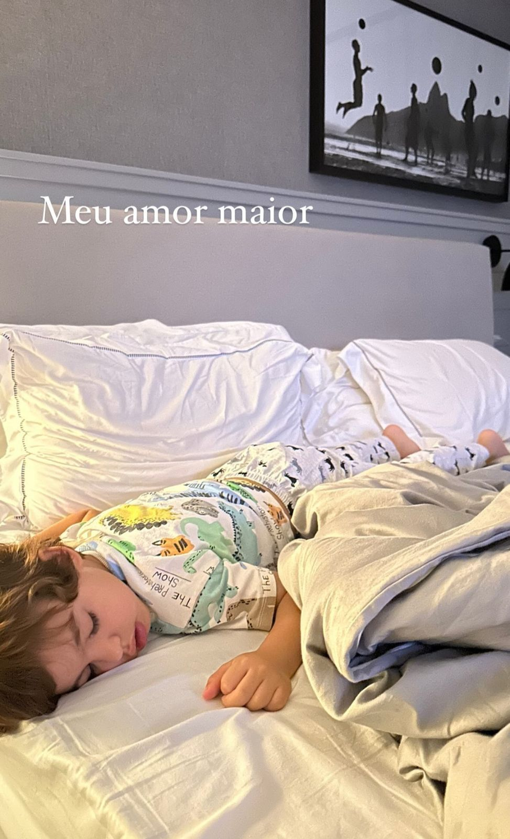 Isis Valverde exibe momento encantador do filho, Rael