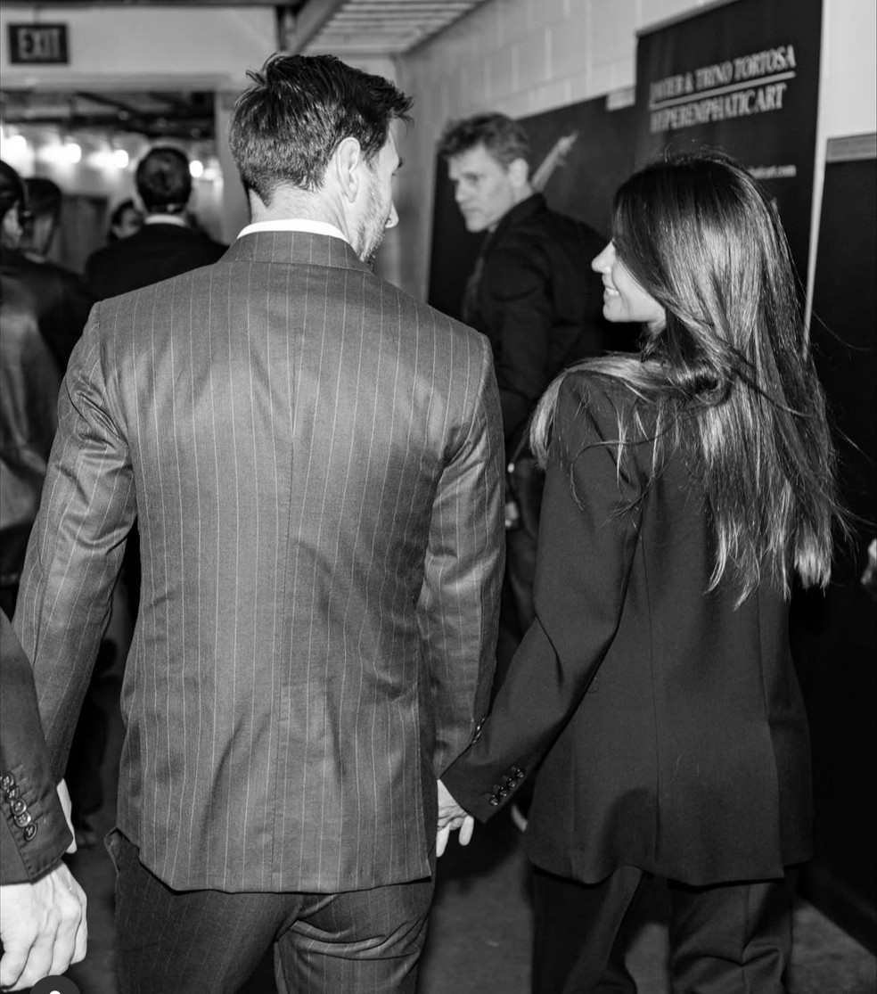 Antonela Roccuzzo exibe novos registros com Messi