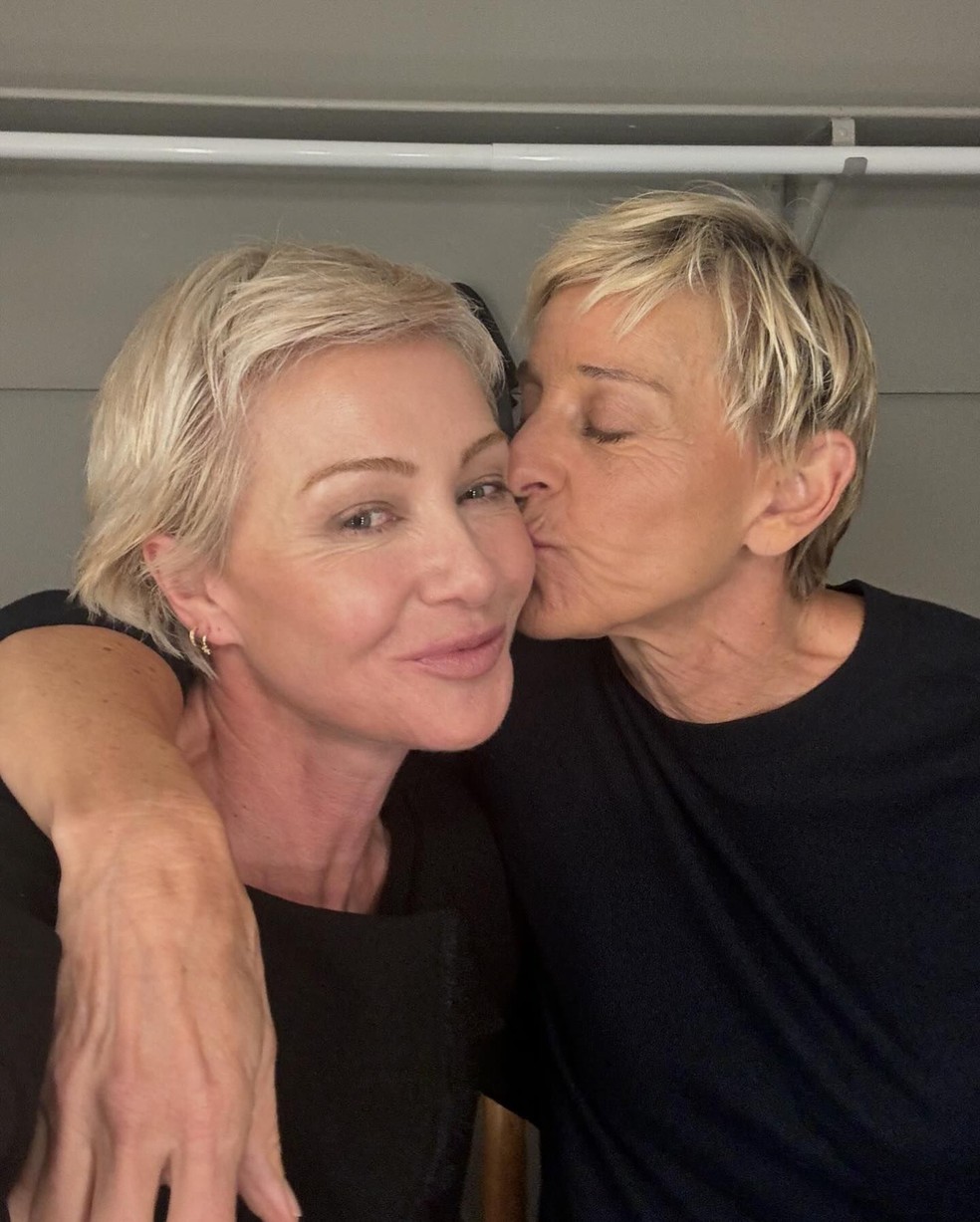 Ellen DeGeneres celebra 68 anos ao lado de Portia de Rossi