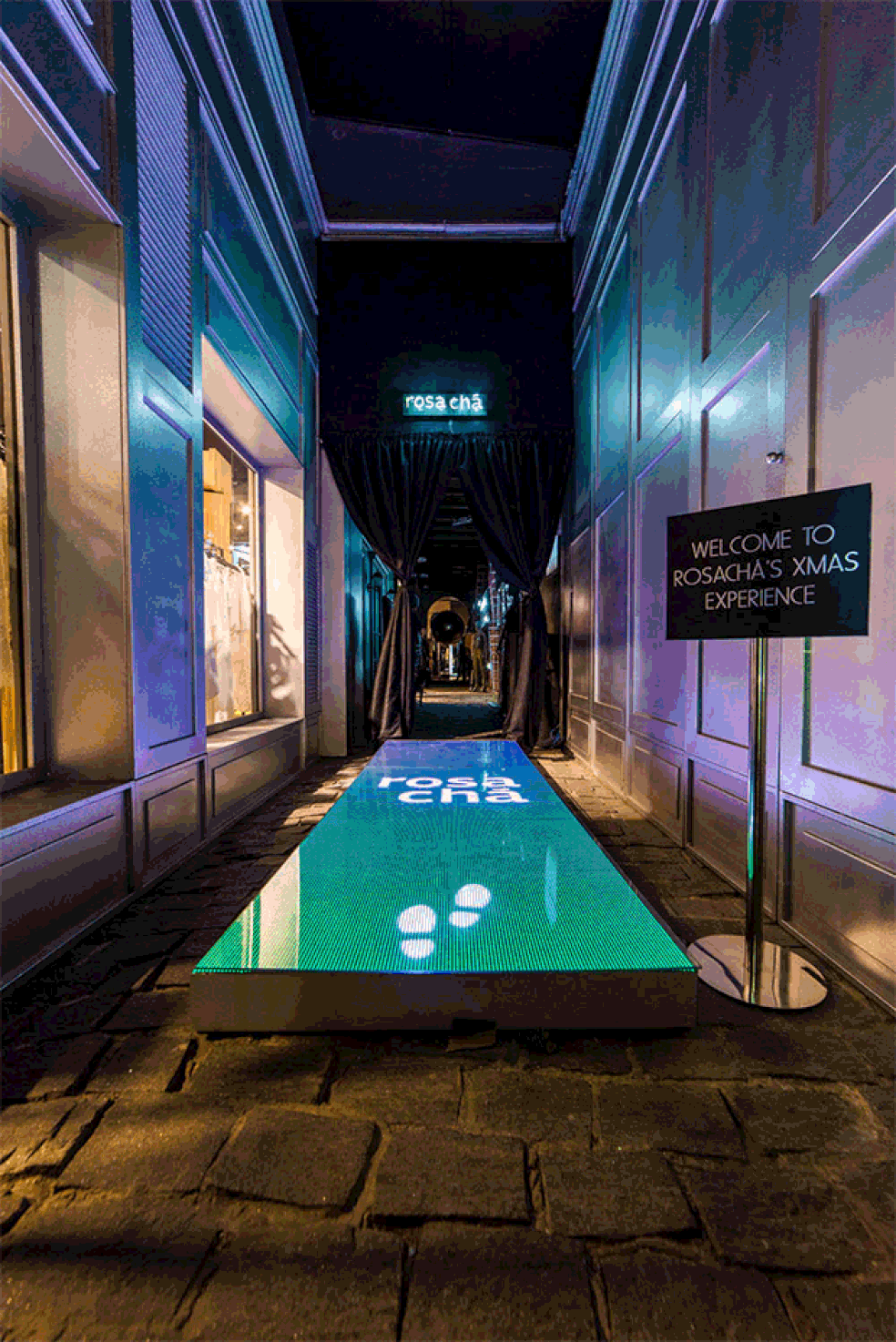 Rosa Chá Xmas Experience: instalação interativa agita flagship da marca