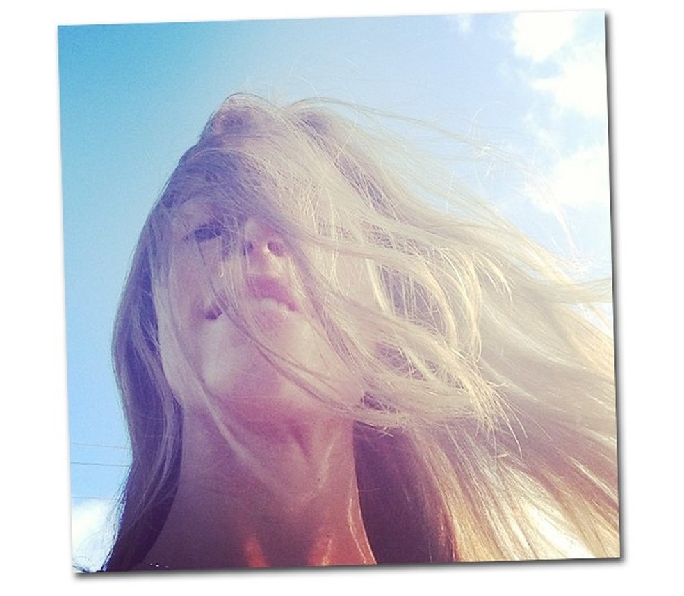 BELEZA IMEDIATA: Grazi Massafera é garota de praia (mas só na ficção!)