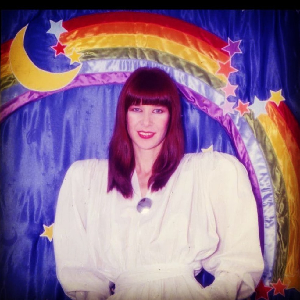 Inovadora e disruptiva: relembre os figurinos mais marcantes de Rita Lee