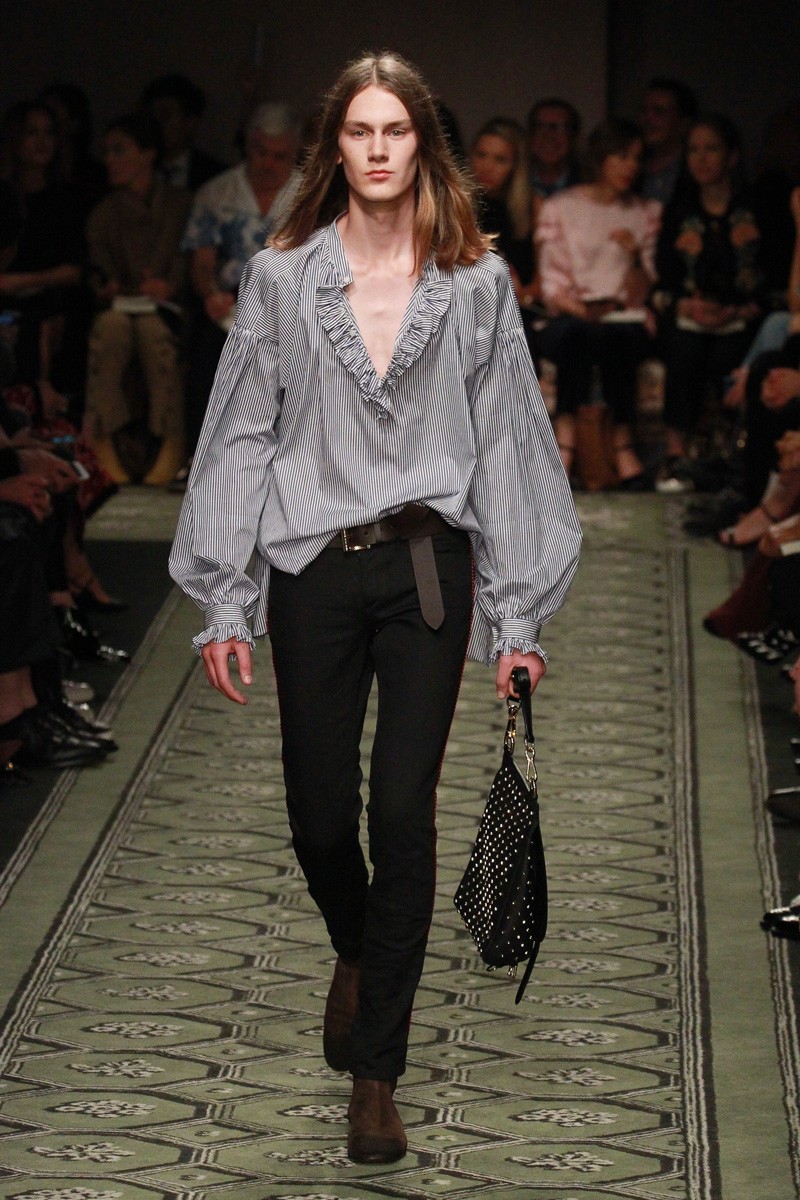 Burberry estreia no formato “see now, buy now”