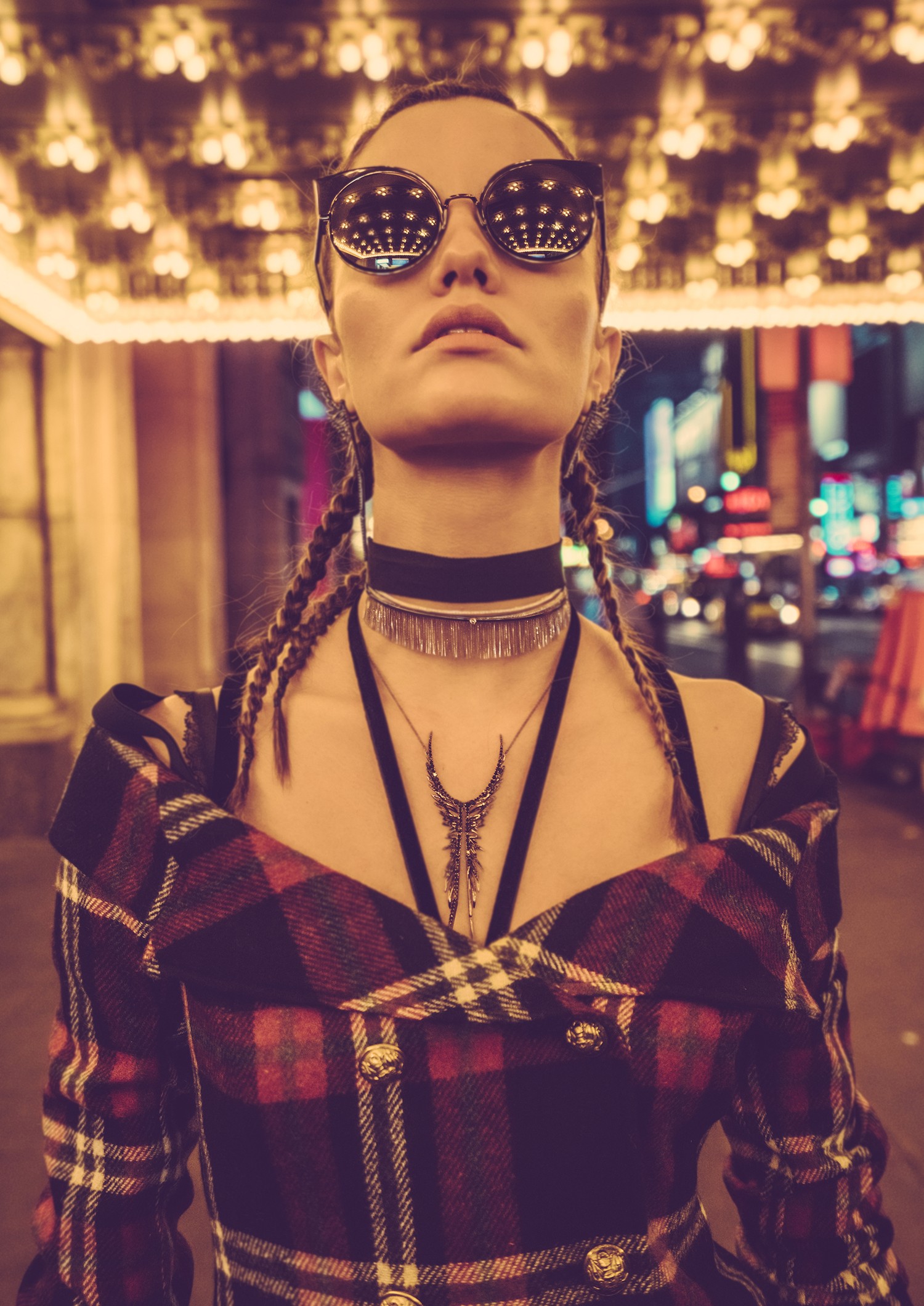 Rocking The Big Apple: Barbara Fialho invade a Times Square