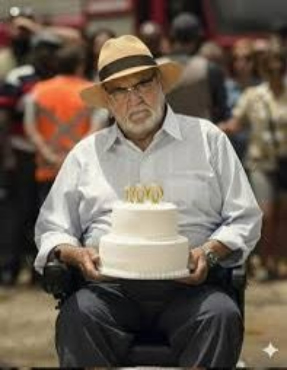 Lima Duarte se pronuncia após ver notícia de que estaria fazendo 100 anos