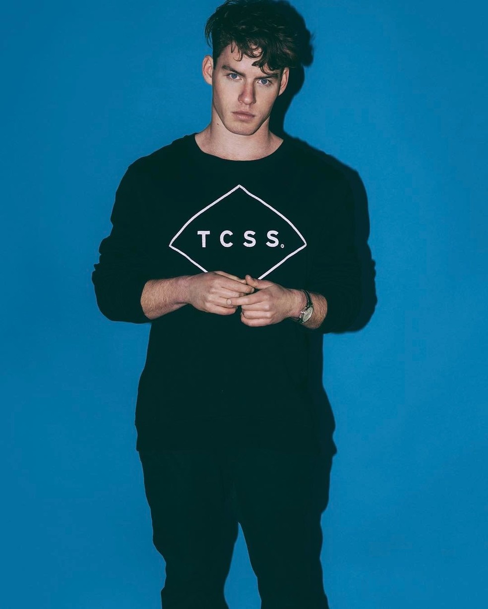 Tyler Clinton assina contrato com mesma agência de Gisele Bündchen