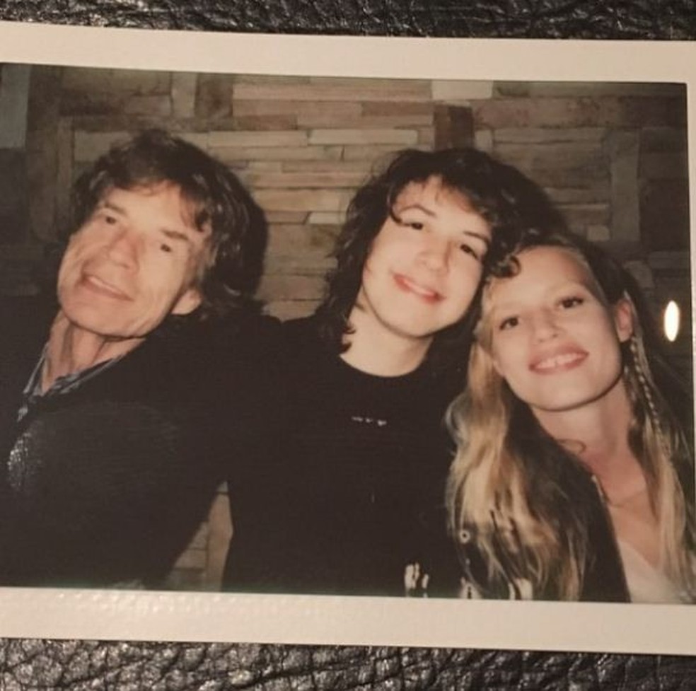 Georgia May Jagger divide foto em família para celebrar aniversário do pai