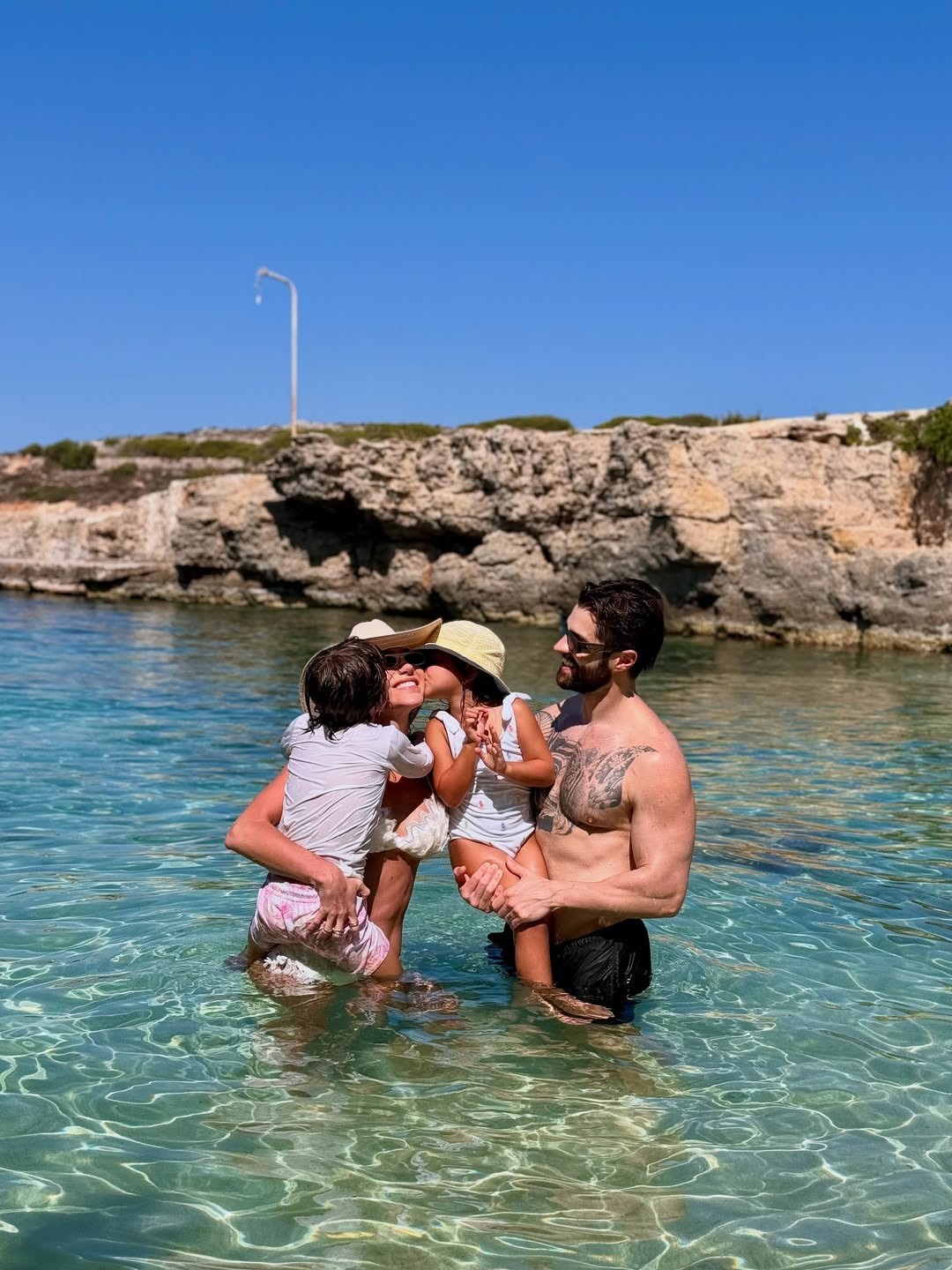 Romana Novais abre álbum de férias em Malta ao lado de Alok e dos filhos