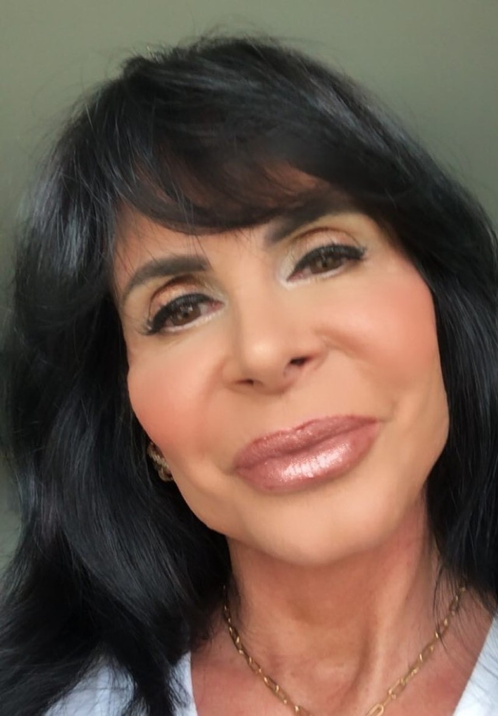 Gretchen manda recado para quem falou mal do seu look no casamento de ...