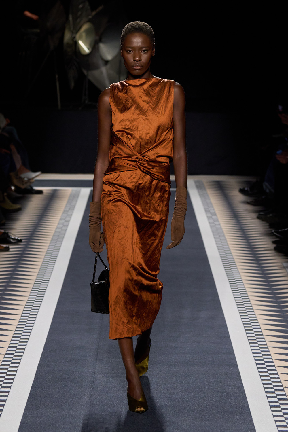 10 destaques da estreia de Peter Copping na Lanvin