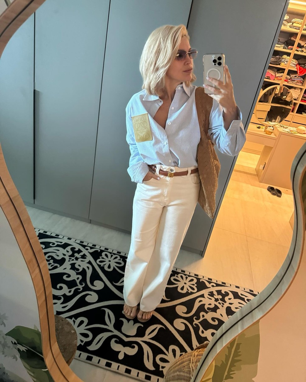 Flávia Alessandra posta selfies e faz reflexão: 'Autocuidado é amar o ...