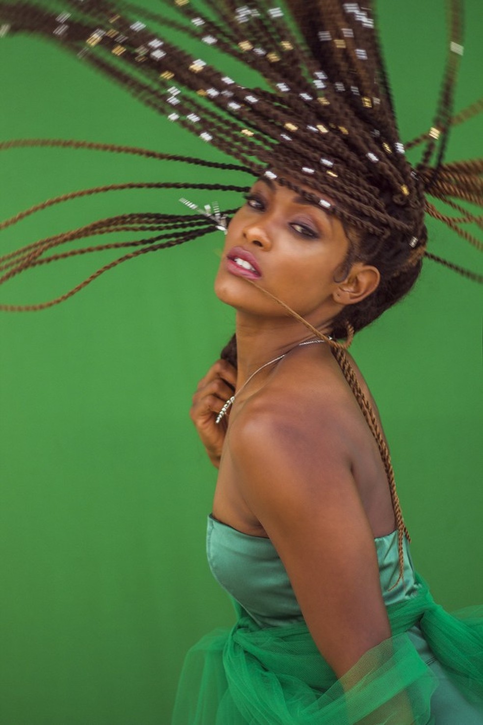 Erika Januza: a atriz que escolheu o empoderamento como papel principal