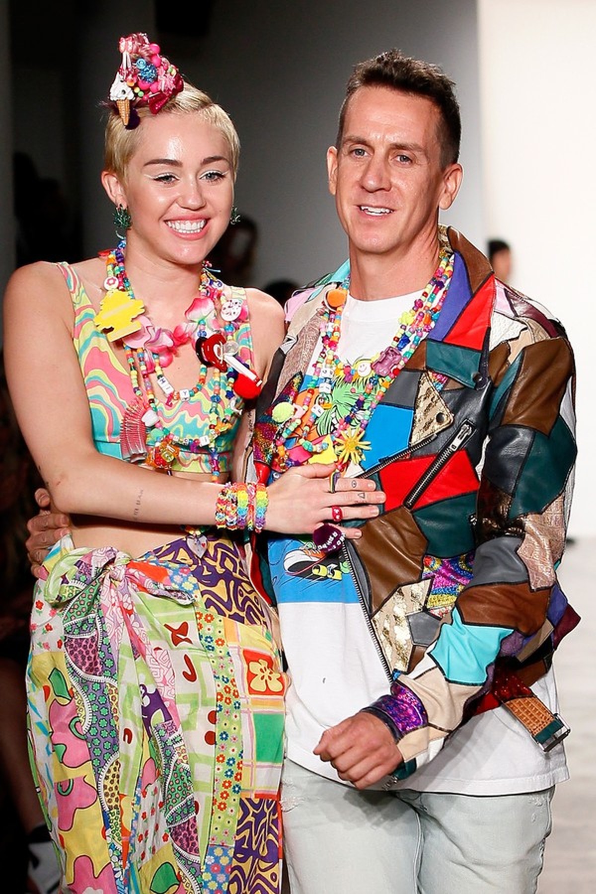 Let's dance: movimento clubber dos anos 90 volta a influenciar a moda