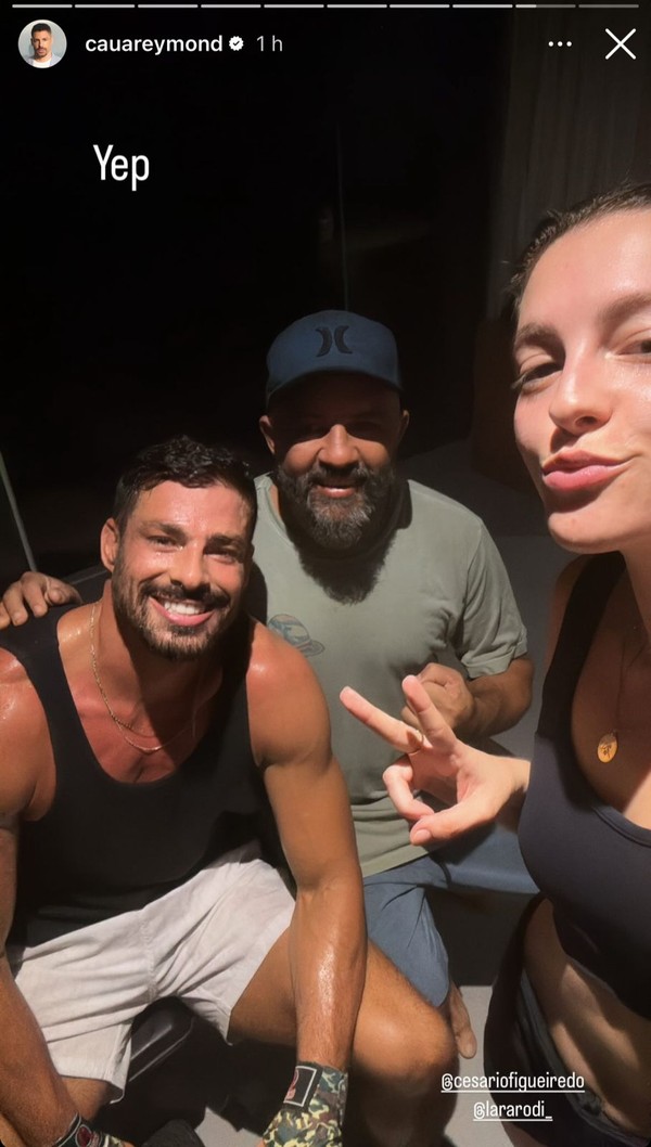 Cauã Reymond treina boxe com a irmã, Lara Rodi