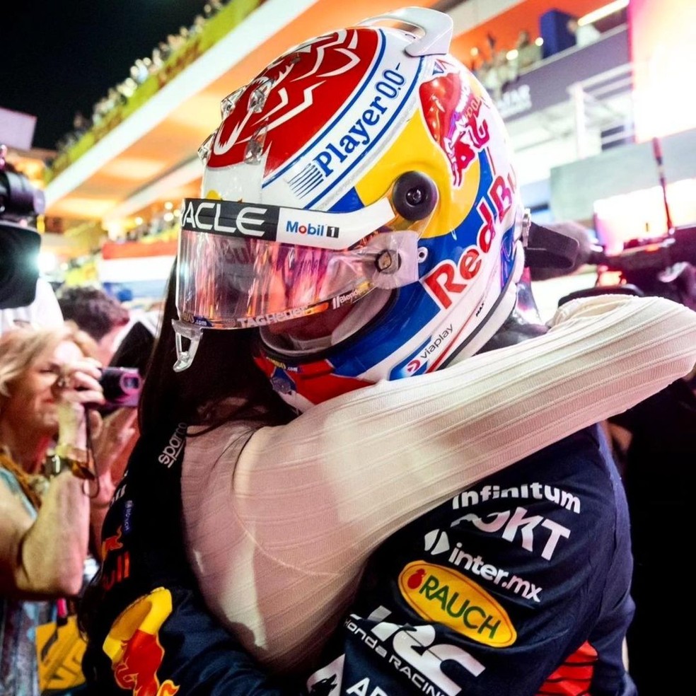 Kelly Piquet se declara para Max Verstappen, tricampeão da Formula 1 ...