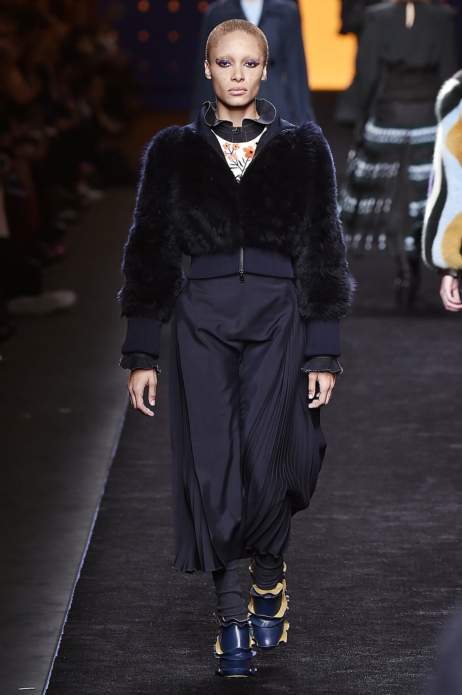 O inverno turquesa da Fendi em Milão