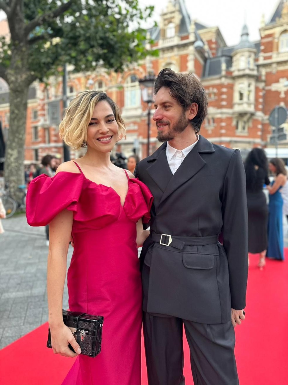 Tainá Müller ganha título de melhor atriz no Septimius Awards