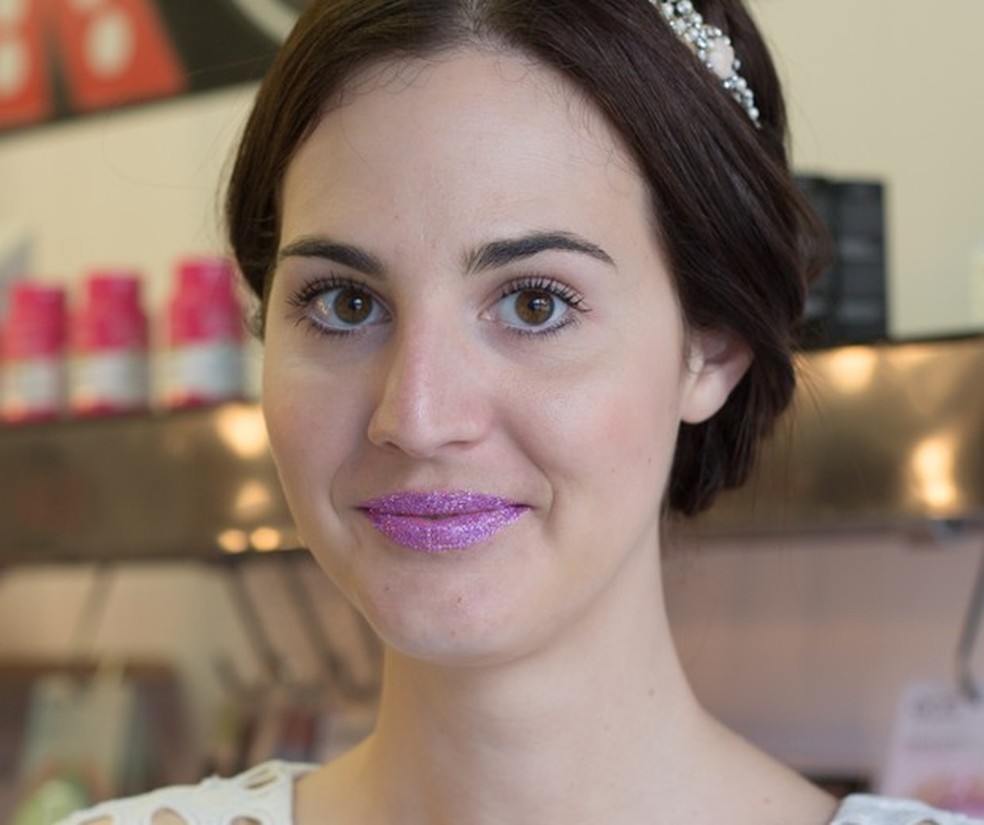Victoria Ceridono entrevista fundadora do BeautyMart