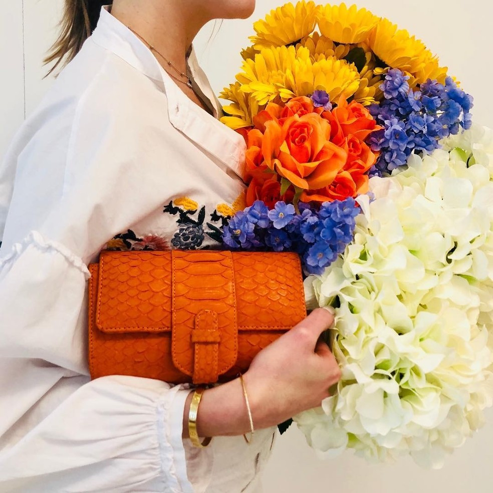 Ximena Kavalekas caiu nas graças de fashionistas com suas bolsas feitas ...