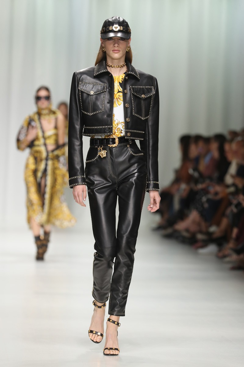 Tribute Collection: edição Limitada de camisetas Versace chega ao Brasil