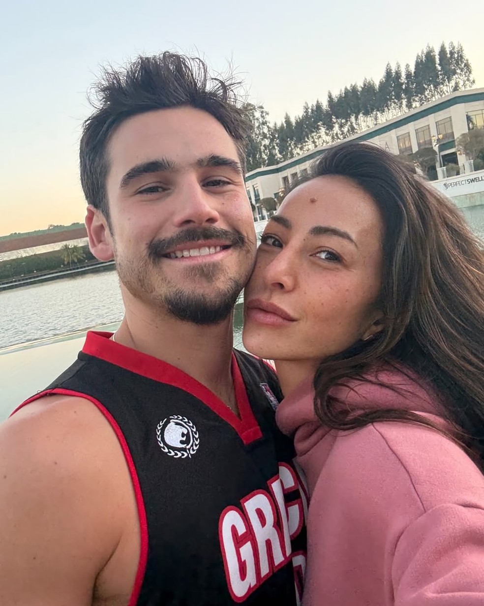 Sabrina Sato exibe dump recente ao lado de Nicolas Prattes e Zoe