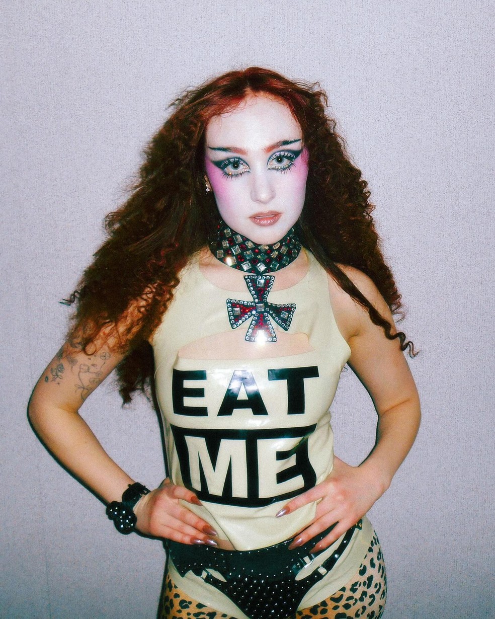 Conheça Chappell Roan, a drag queen que domina a cena com seus looks de ...