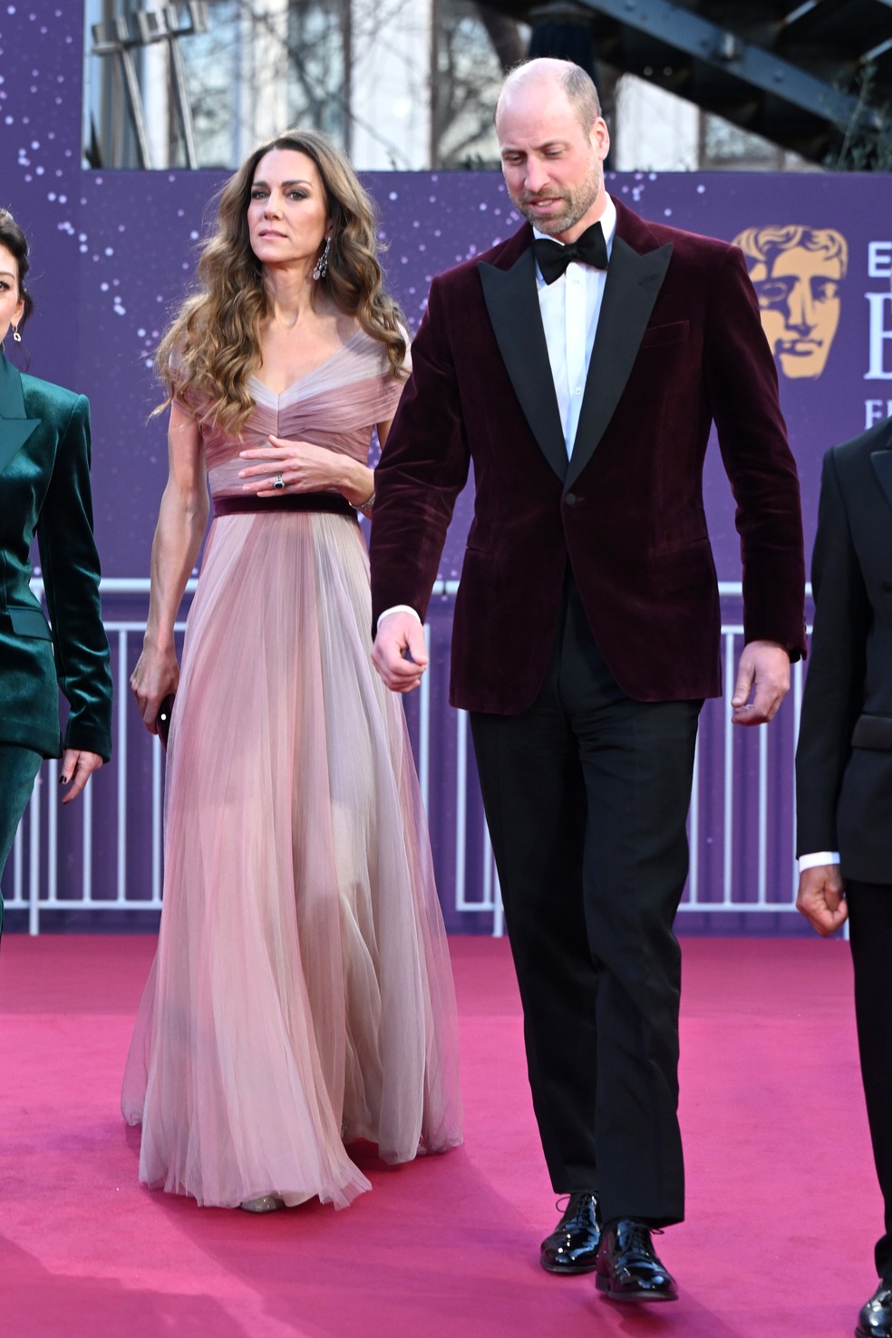 Kate Middleton e Príncipe William ignoram pergunta sobre 'monarquia em ...