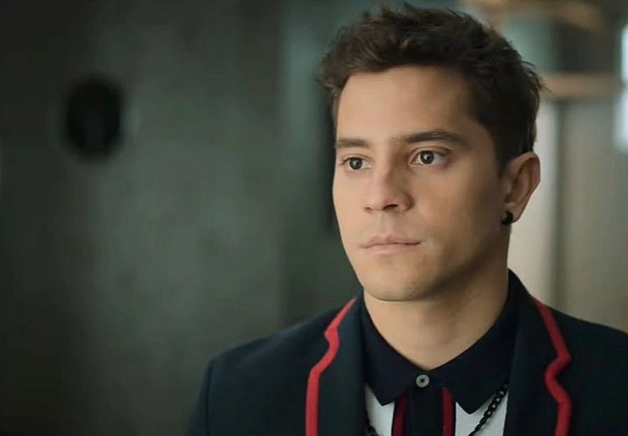 André Lamoglia posta cliques inéditos da sétima temporada de 'Elite'