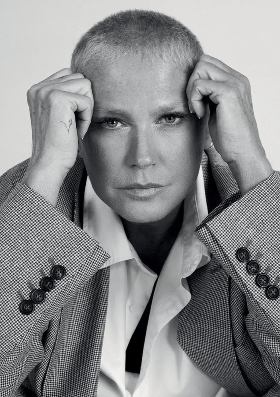 Vogue 50: Xuxa Meneghel fala sobre envelhecimento: 'Número não é tão ...