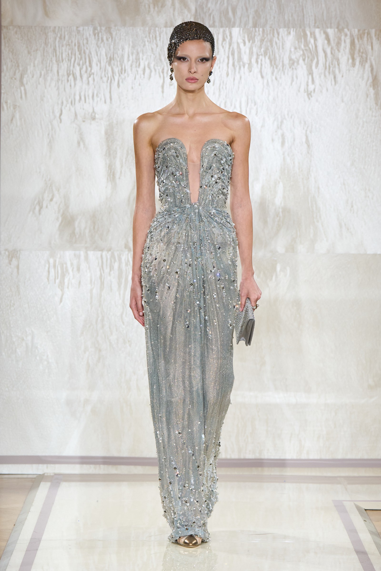 Armani Privé | Alta-costura | Verão 2025