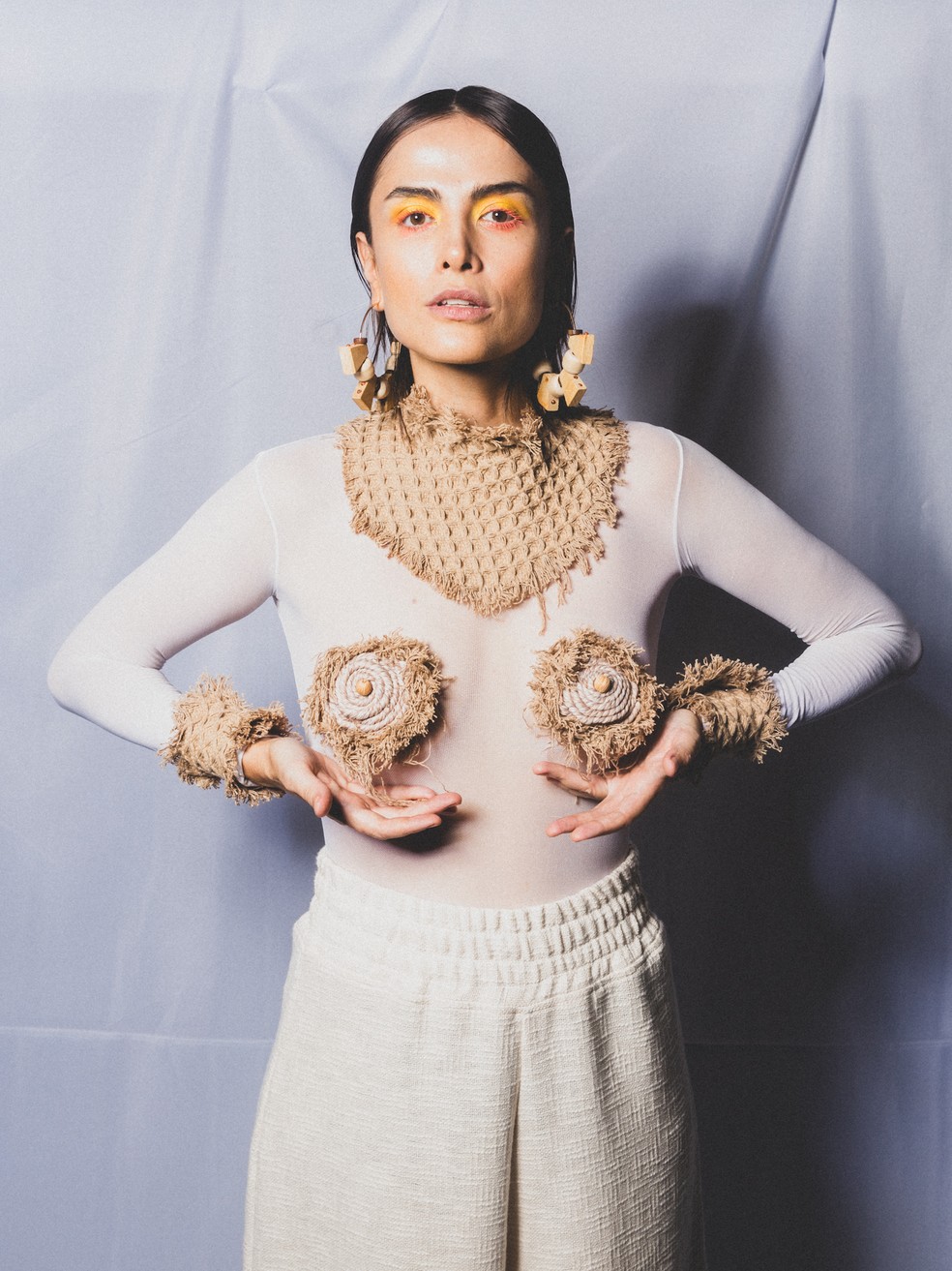 Maria Casadevall desfila para a Nalimo durante a Casa de Criadores