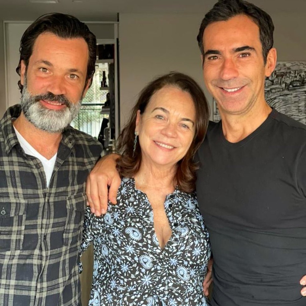 Cesar Tralli homenageia a mãe em dia de aniversário: 'A senhora que ...