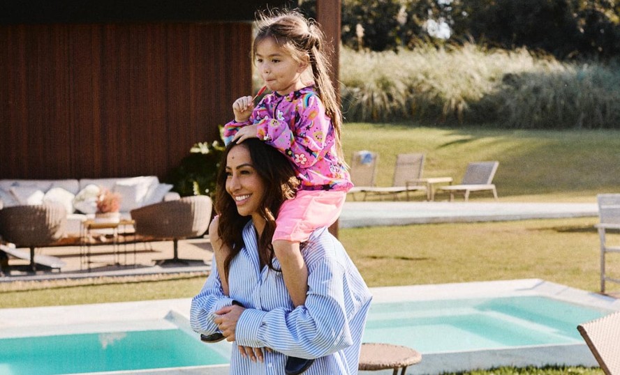 Sabrina Sato faz declaração emocionante para a filha, Zoe